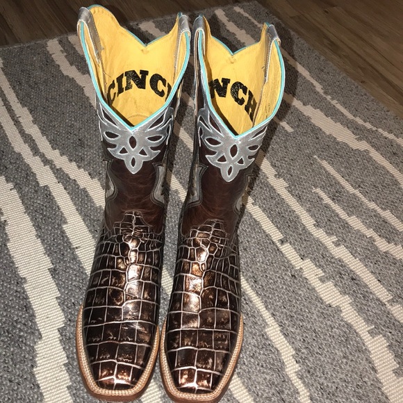 Cinch | Shoes | Womens Cinch Alligator Print Boots | Poshmark